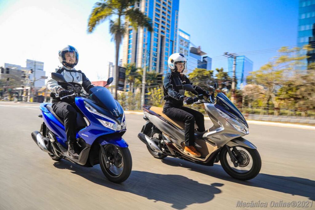 Honda PCX 2022 chega com novas cores e grafismos | Mecânica Online®| 25 ...