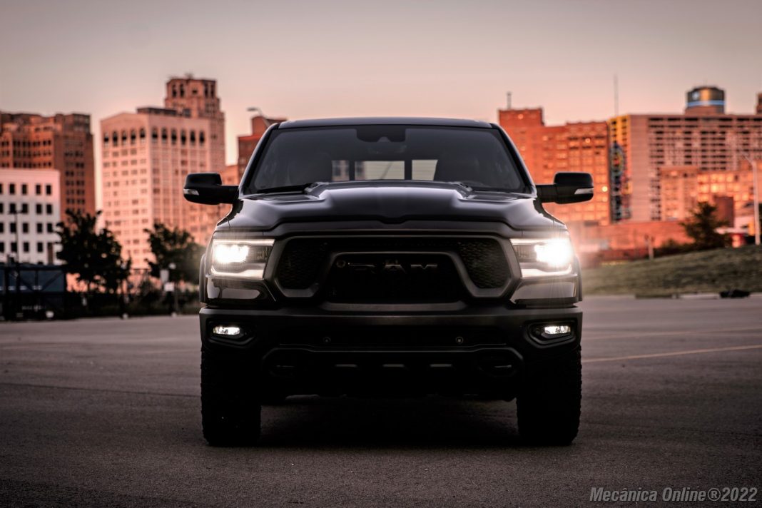 Stellantis lança operação de financiamento para Jeep e RAM no Brasil ...