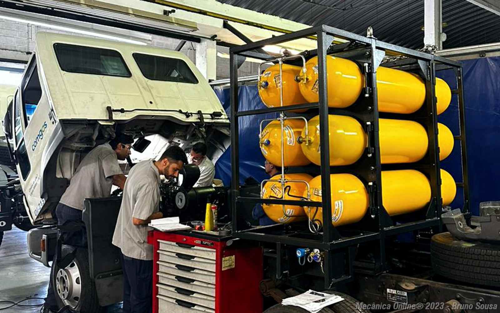 Motor a gás reduz a emissão de gases e tem custo de combustível mais ...