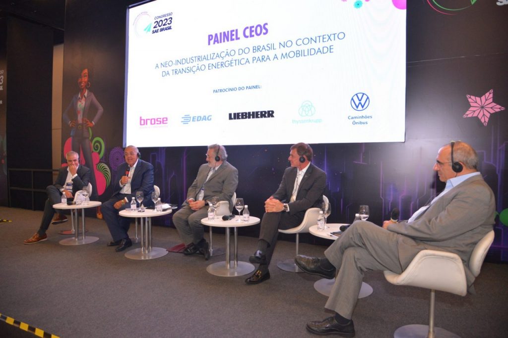 Congresso SAE BRASIL 2025 terá mais de 100 palestrantes e 70 horas de ...