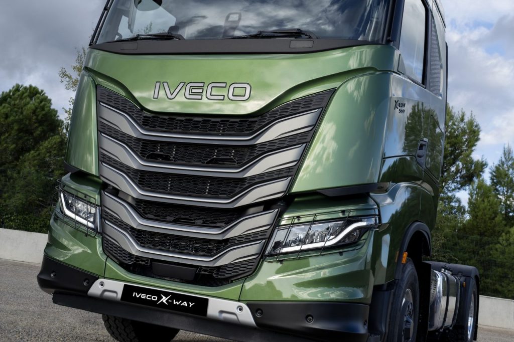 Iveco apresenta nova logomarca que será utilizada globalmente ...